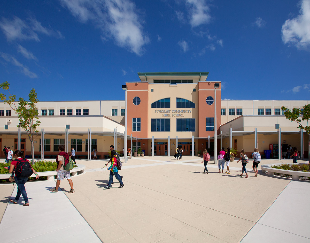 MIF Photo Gallery Of Suncoast Community High School In Riviera Beach, FL.